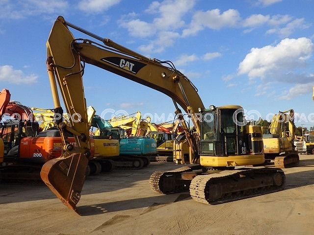 Máy xúc bánh xích CATERPILLAR 321BLCR - 2001 - CoMacPro