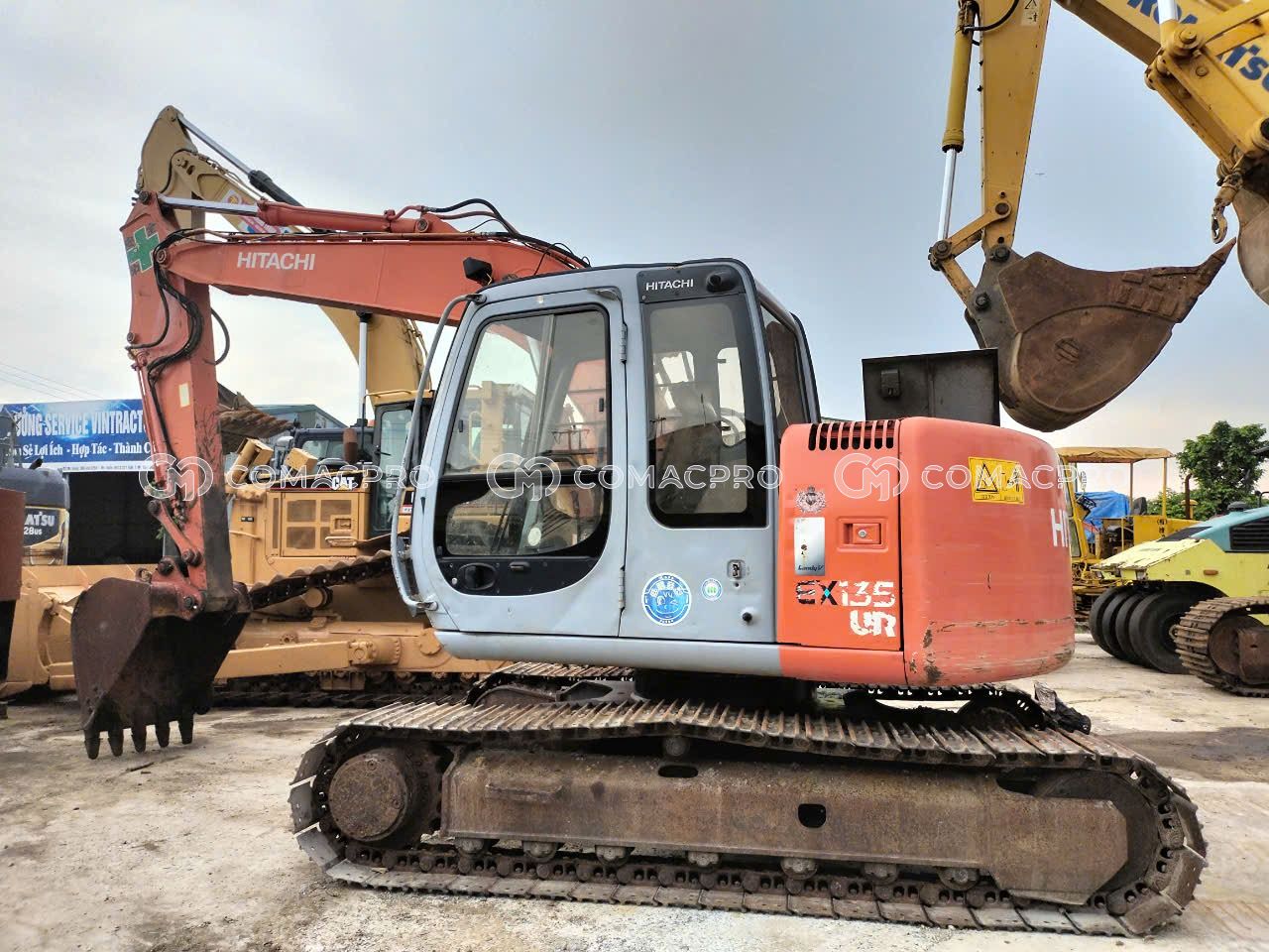 Máy xúc bánh xích HITACHI EX135-5 - 2001 - CoMacPro