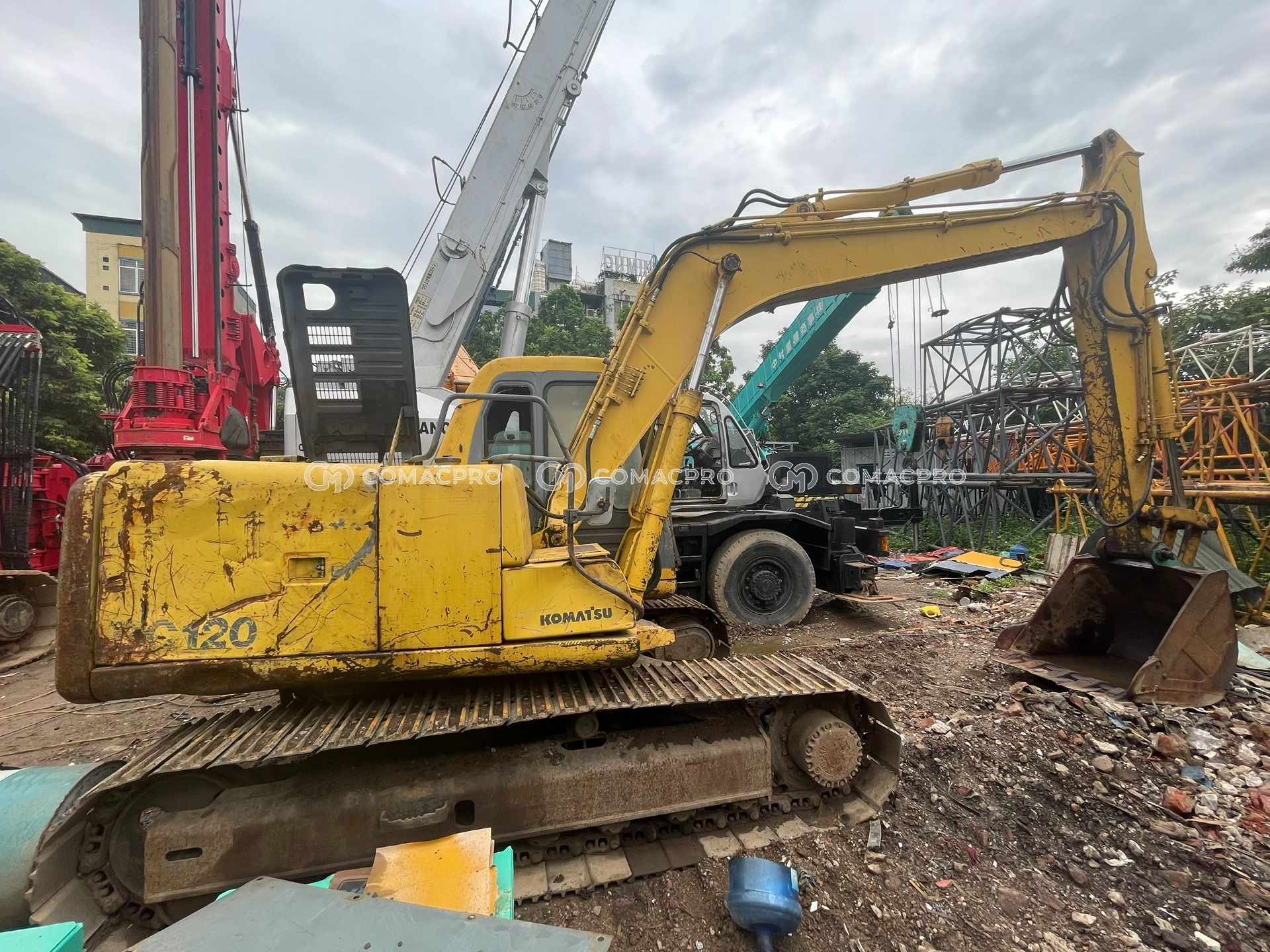 Máy xúc bánh xích KOMATSU PC120-6 - CoMacPro