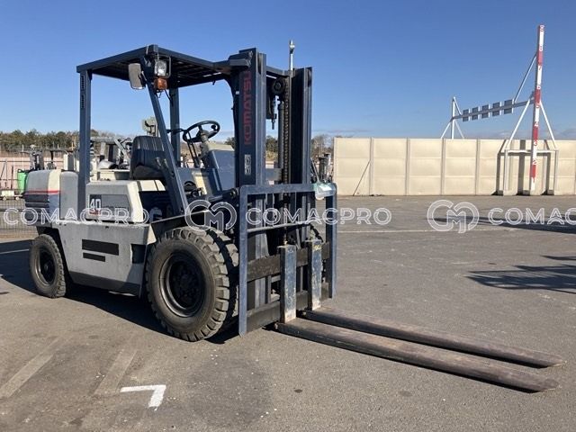 Xe nâng dầu KOMATSU FD40-5 - CoMacPro