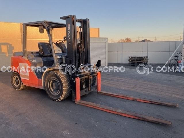 Xe nâng dầu TOYOTA 8FD45 - 2022 - CoMacPro | CoMacPro