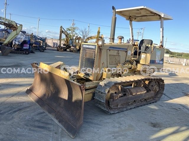 Xe ủi KOMATSU D31A-18 - CoMacPro